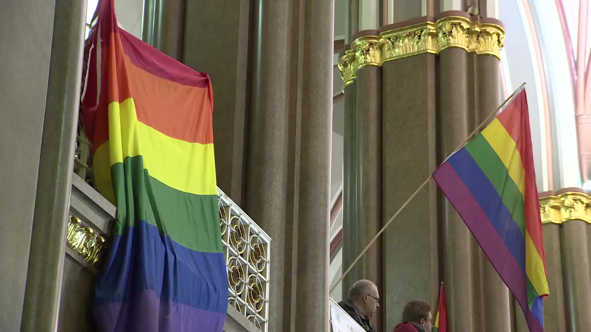 Germany Watch Berlin s LGBT Community Give Mayor Wowereit Farewell germany-watch-berlin-s-lgbt-community-give-mayor-wowereit-farewell