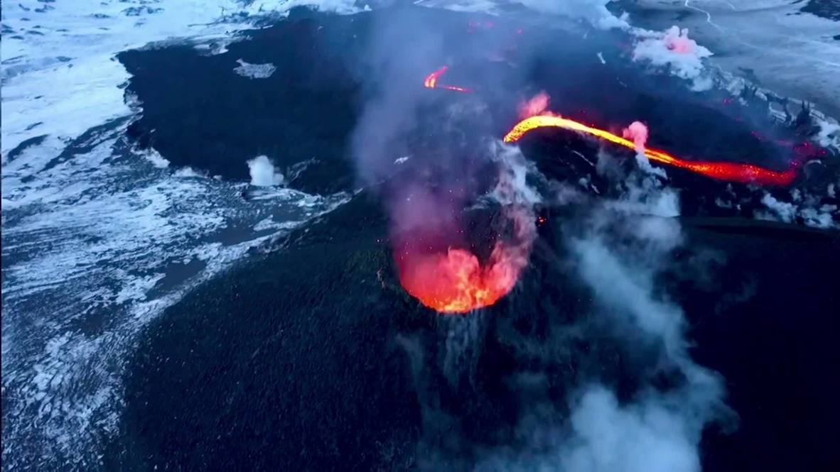 Ustream Live Volcano